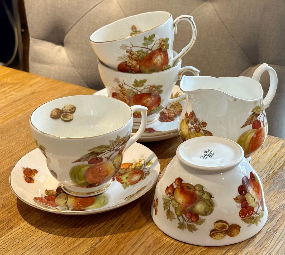 LADY BETH Vintage Plates, Cups & Saucers, Milk Jug and Sugar Biel L ...