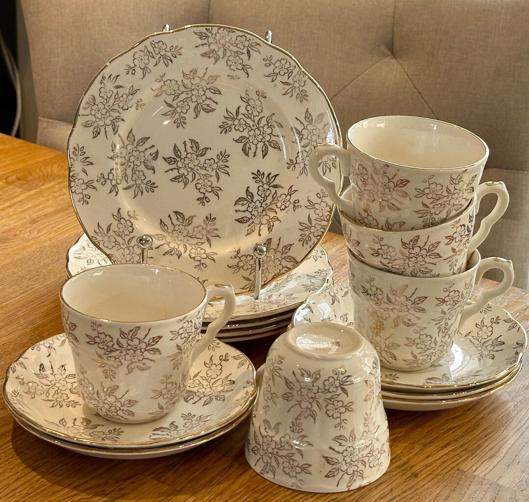 WASHINGTON POTTERY HANLEY L English Porcelain Teacups, Saucers and Tea ...