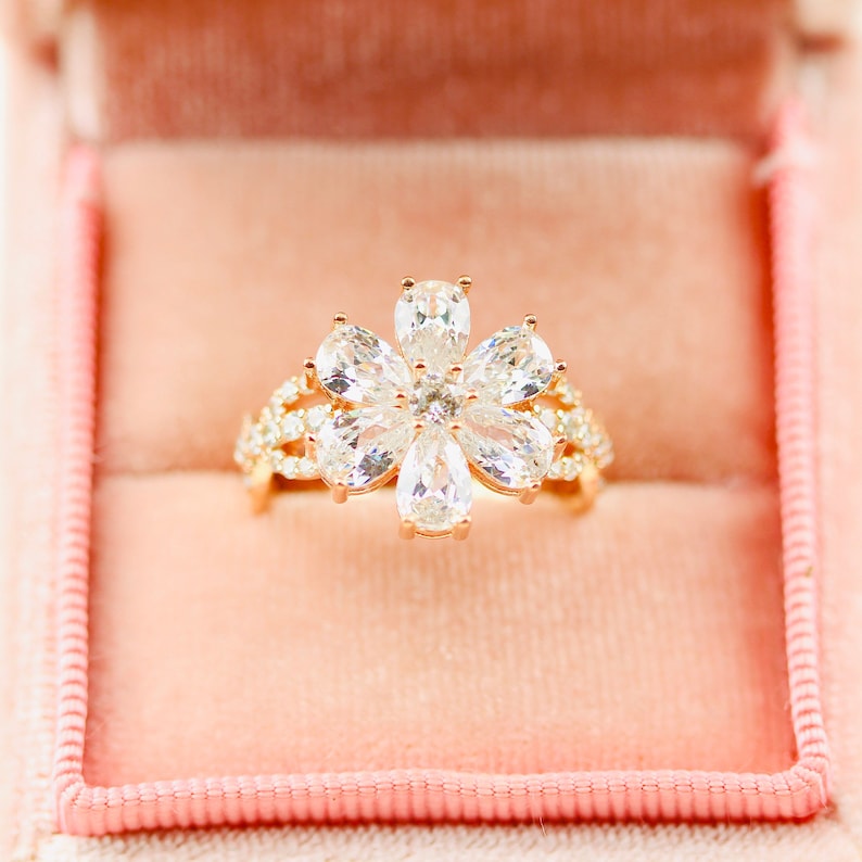 Eda Ring, Eda Yildiz Ring, Sen Cal Kapimi Ring, Eda Yildiz Pink Quartz ...