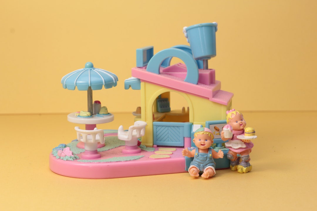 Polly Pocket Mimi and the Goo Goos – Café Restaurant Playset (1994 ...