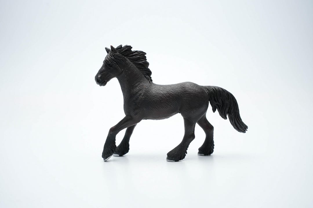Schleich 13604 Friesian Horse – Hand-painted Vintage Figure (2005, Farm ...