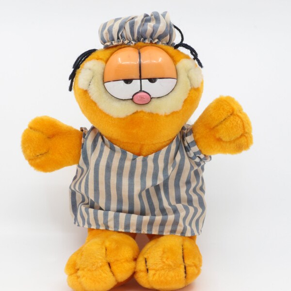 Garfield Pajamas - Etsy Canada