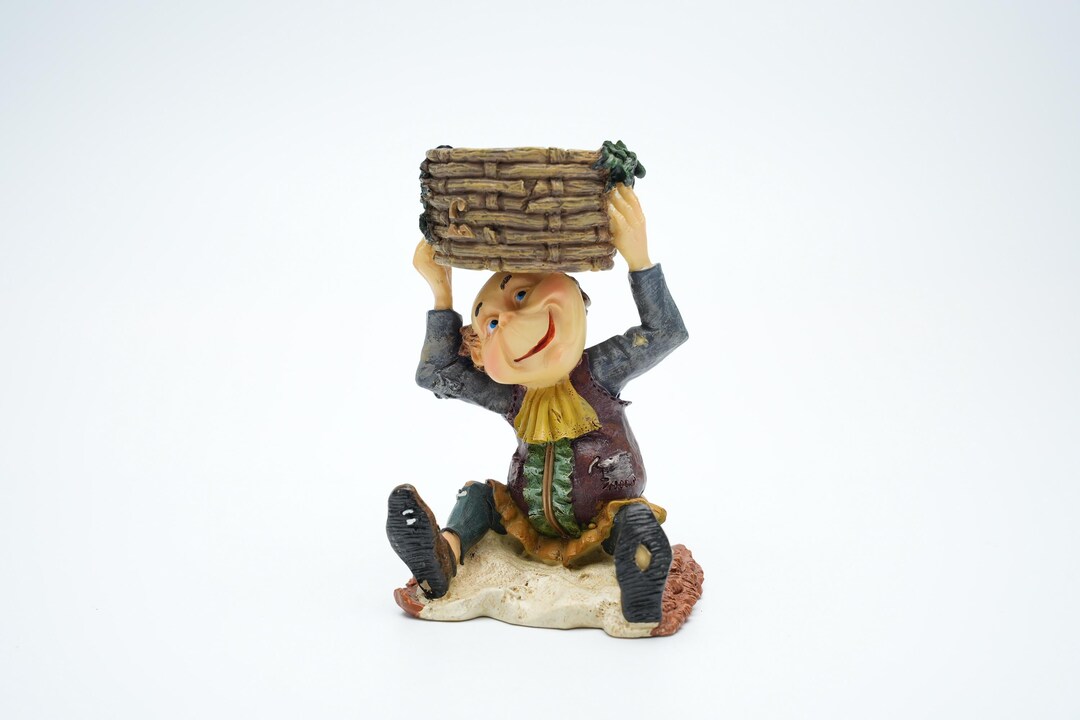 Efteling Laaf Figurine Seated Laaf With Basket Collectors Item From the ...