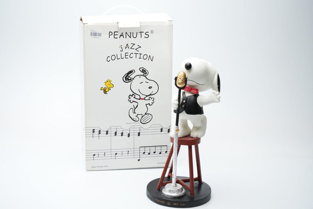 Rare Vintage Snoopy Statue – Peanuts Jazz Collection – Snoopy With ...