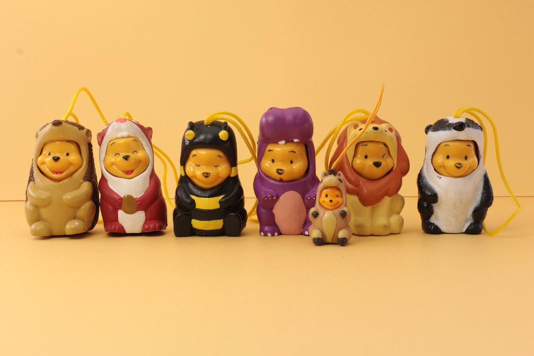 Mega Peek-a-pooh "animal Wear Collection" Phone Charms | Capsule Toys ...