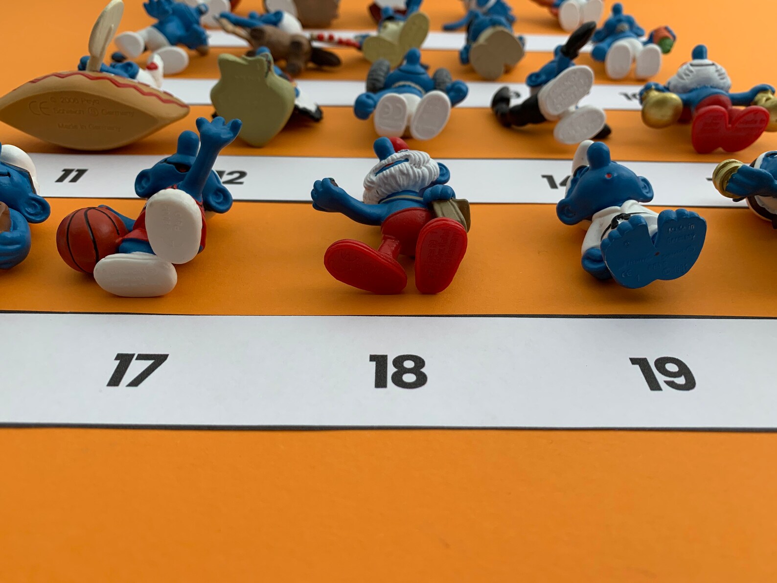 DIFFERENT SMURFS Vintage Smurfs PVC Figures Peyo Schleich - Etsy