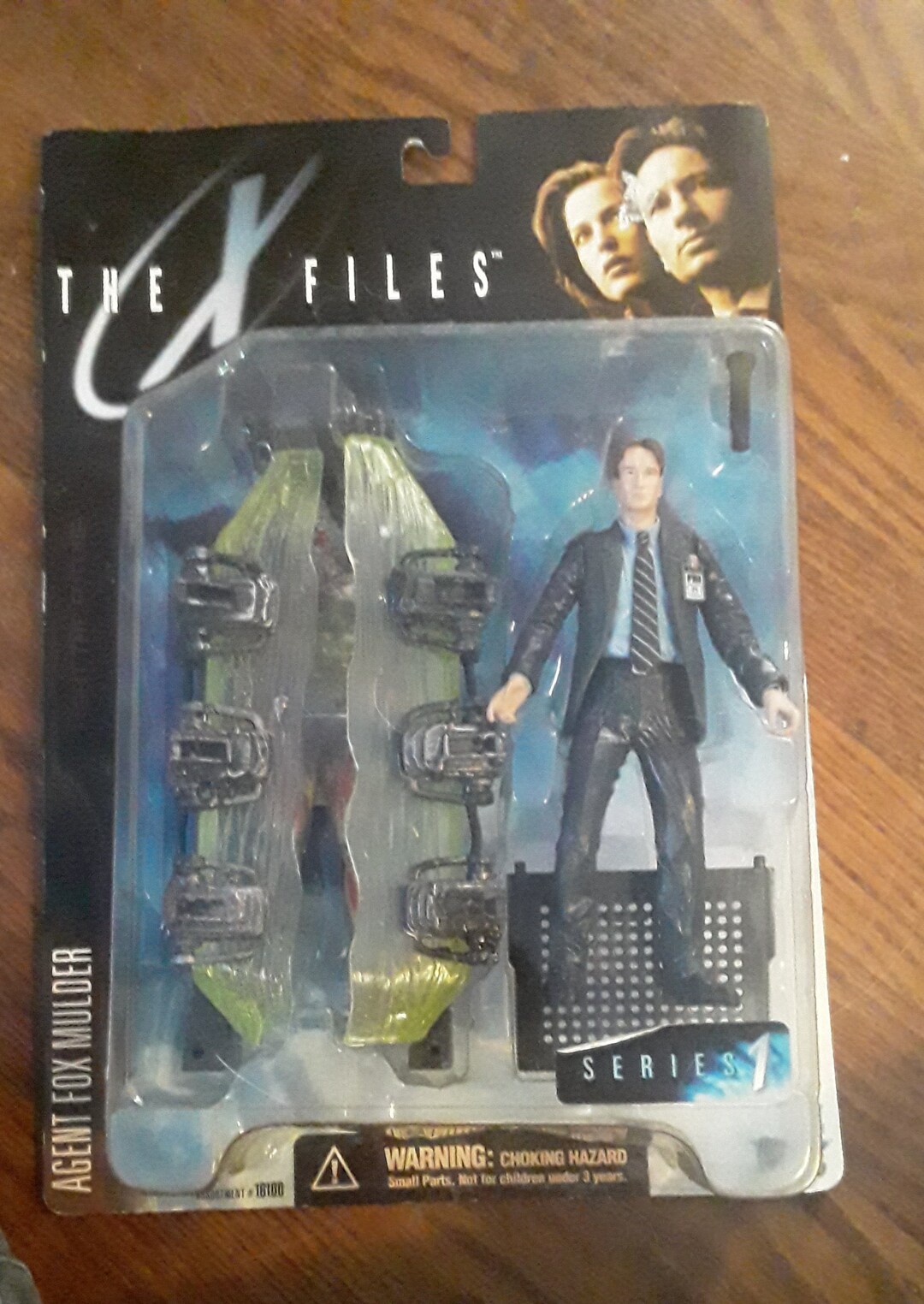 X-files: Agent Mulder With Cryopod - Etsy