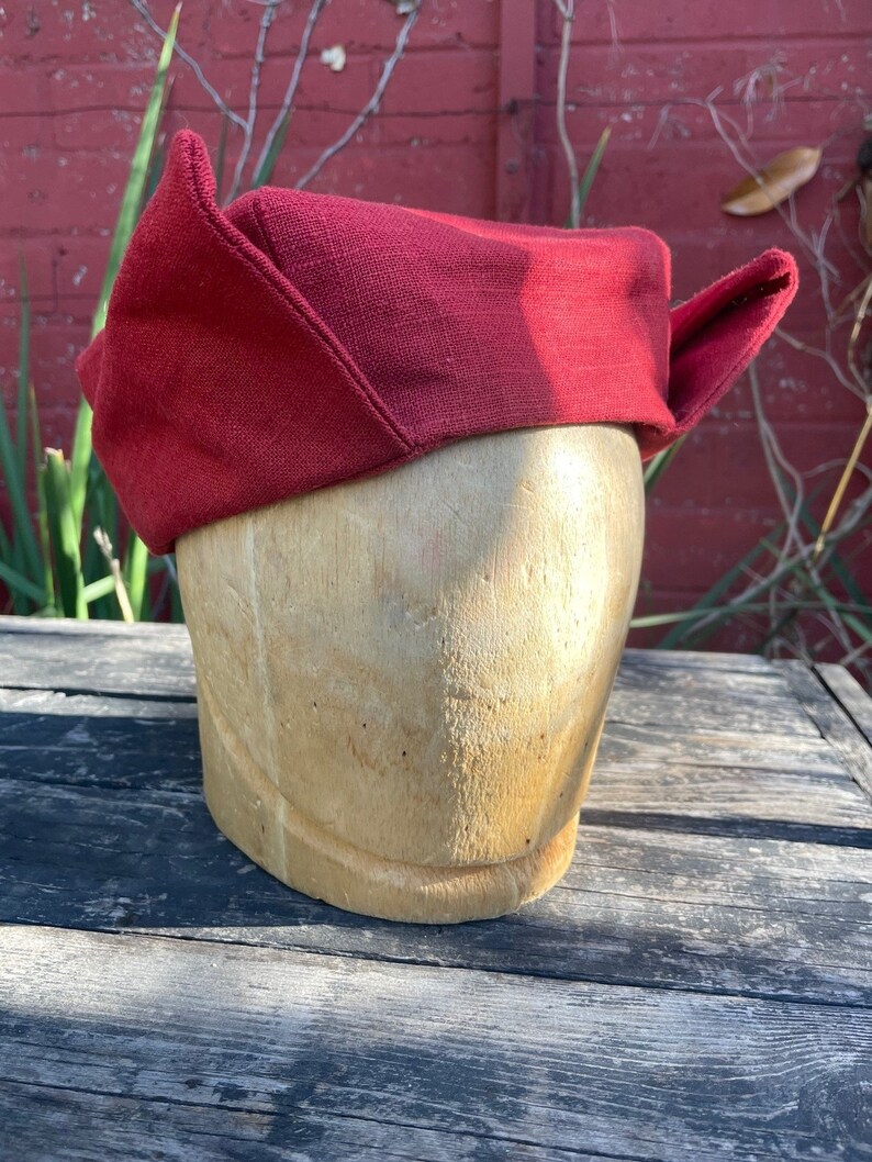 Men's French Bonnet in Red - Etsy