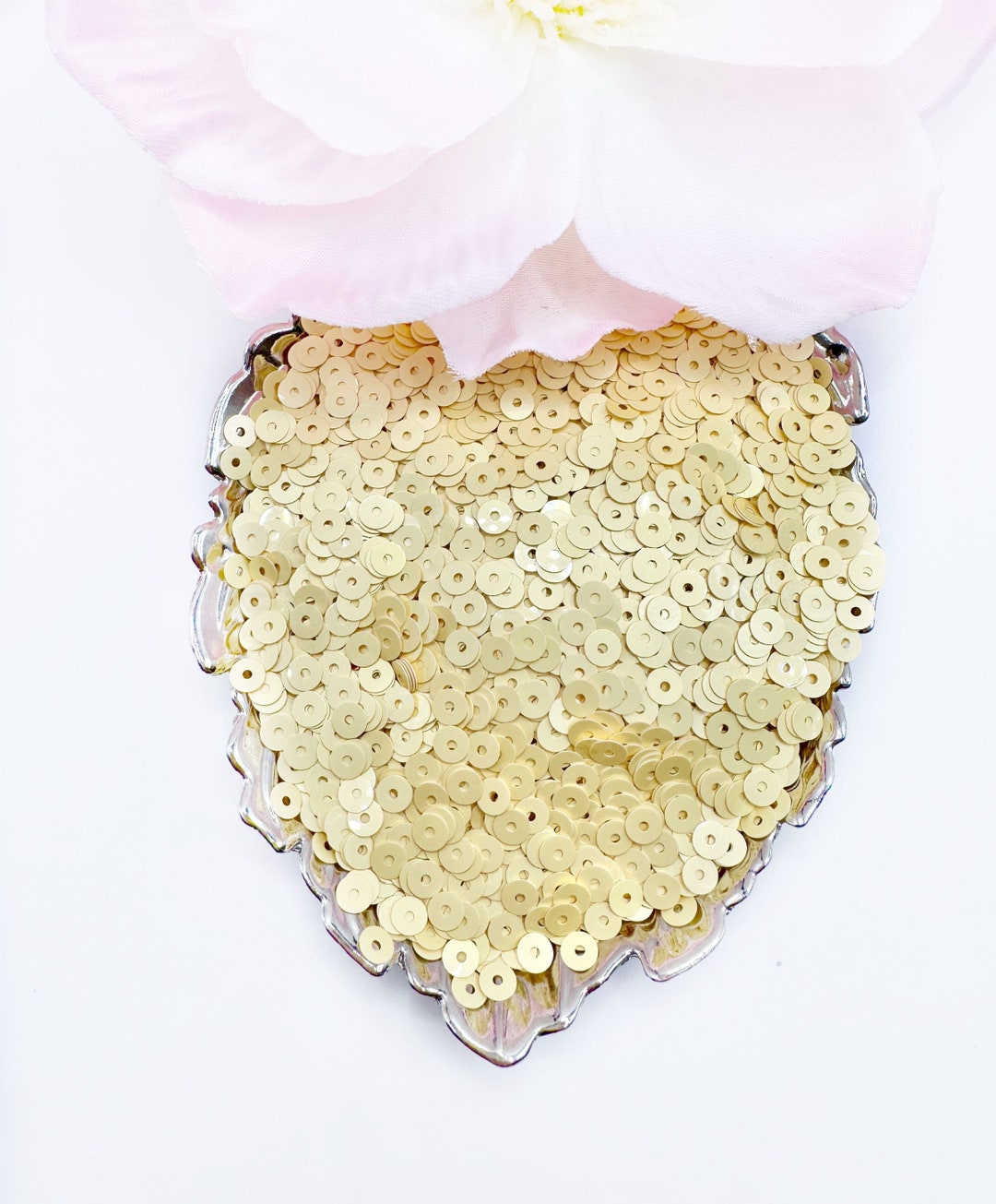 Italian Sequins Flat Round #1034 Cream Opaline 4mm Andrea Bilics ...