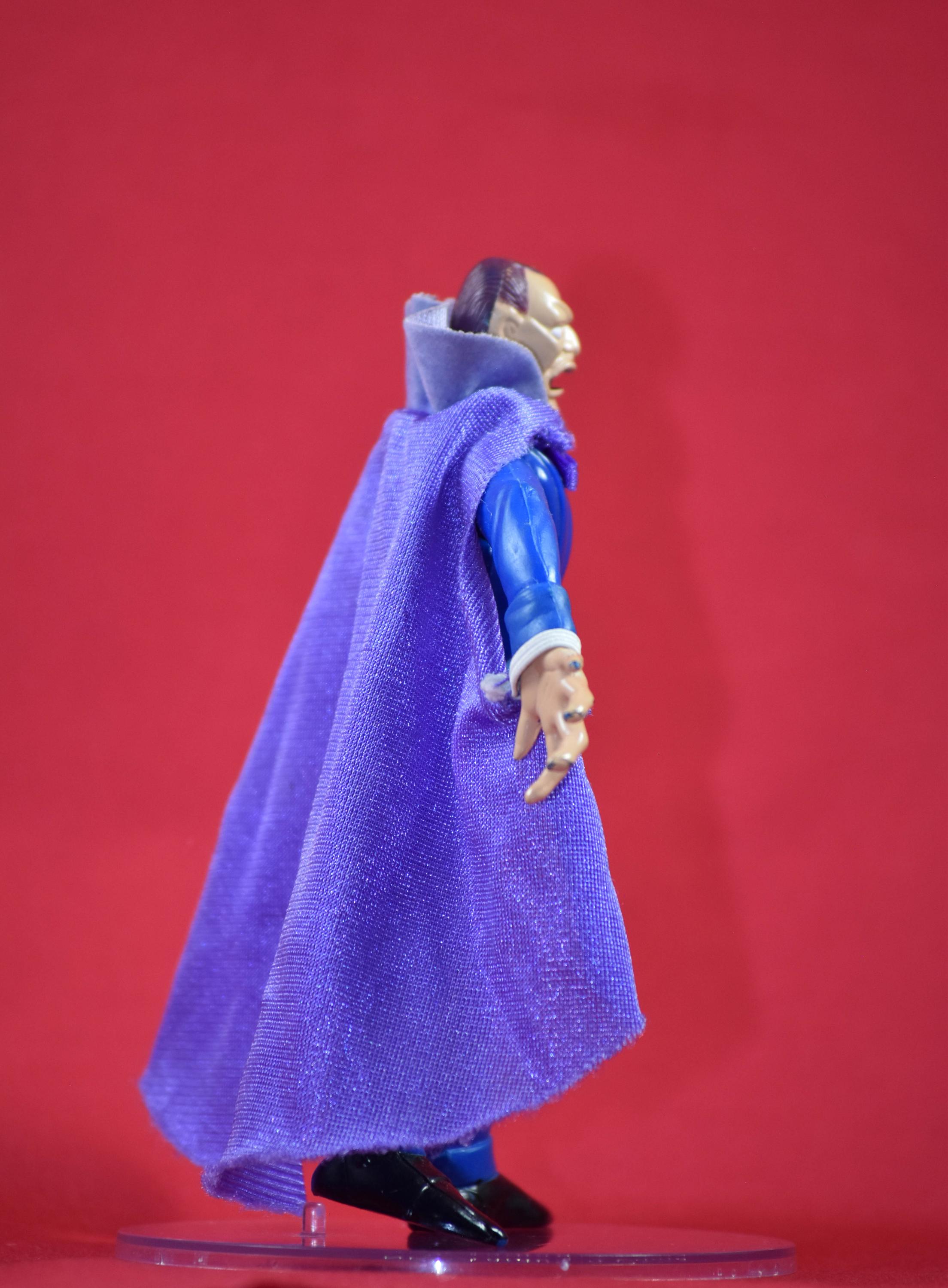 Dracula Tells From the Crypt Keeper Figure - Etsy