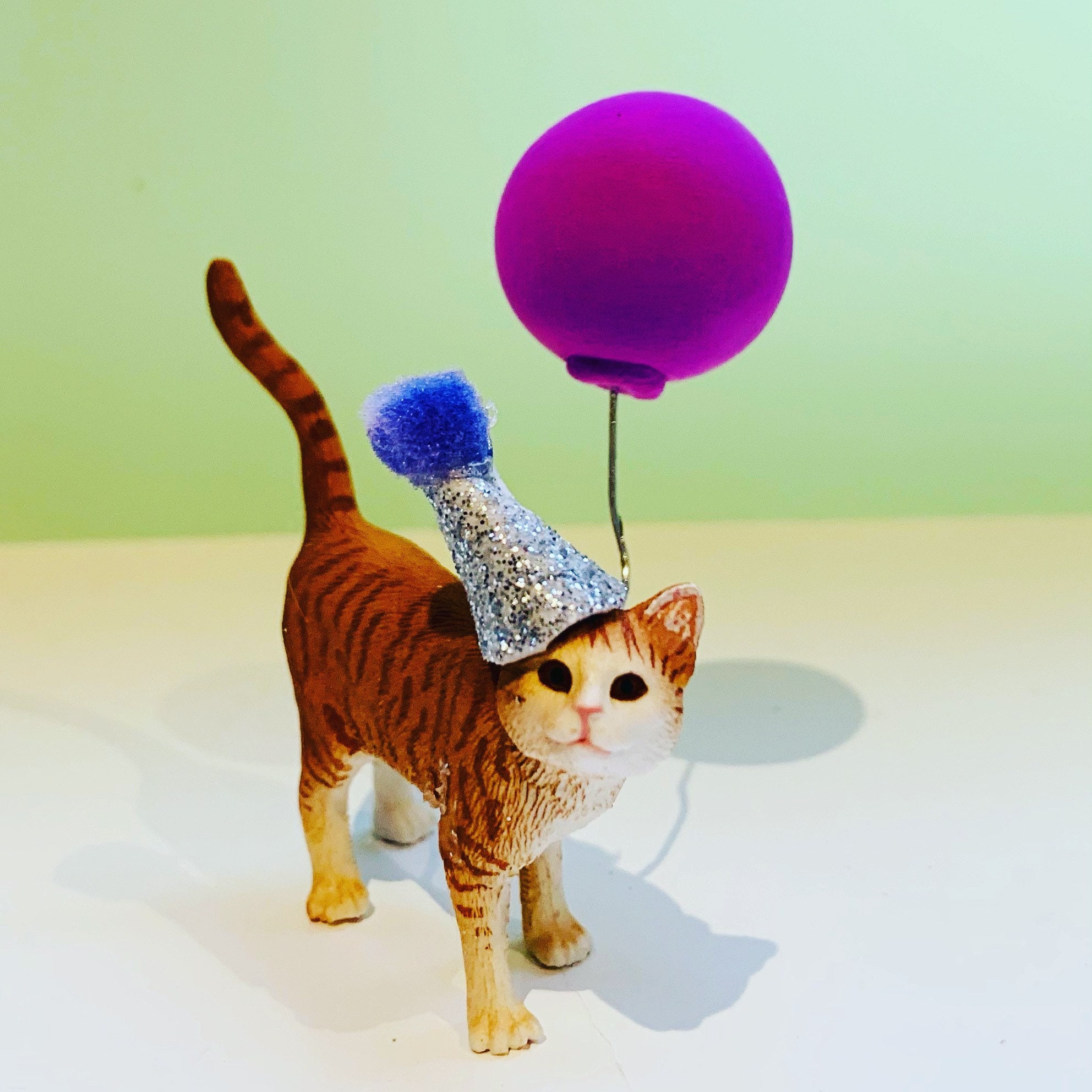 Cat / kitten / cake topper Personalise any colour | Etsy