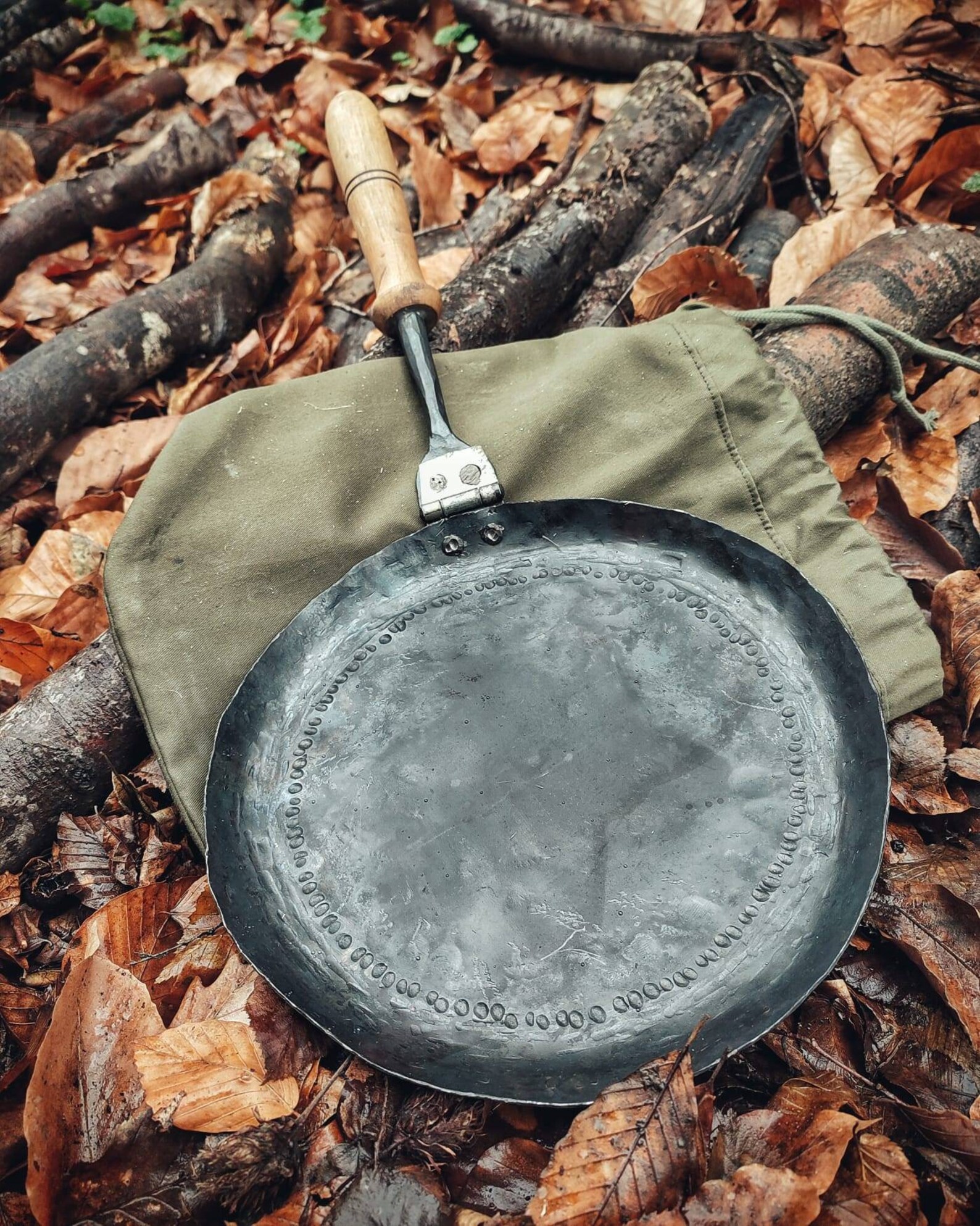 Bushcraft Primitive Hand Forge Camp Pan - Etsy