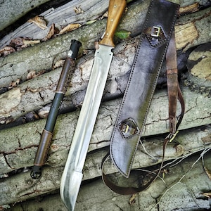 Carbon Steel Forest Knife and Bowsaw Set: Leather Sheathed Portable ...