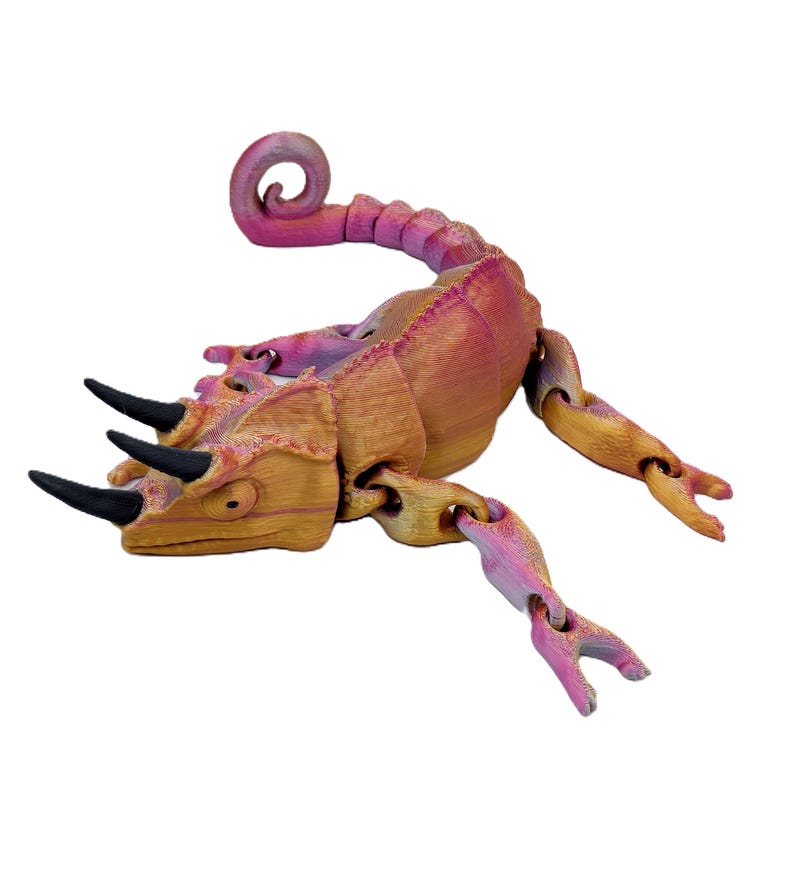 3D Printed Articulated Horned Chameleon • Flexible Poseable Lizard Toy ...