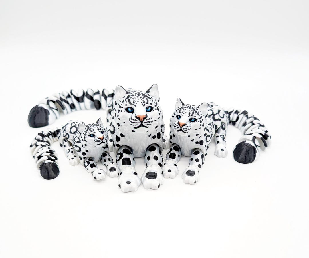 Articulated Snow Leopard – Poseable 3D Printed Figurine | Arctic White ...