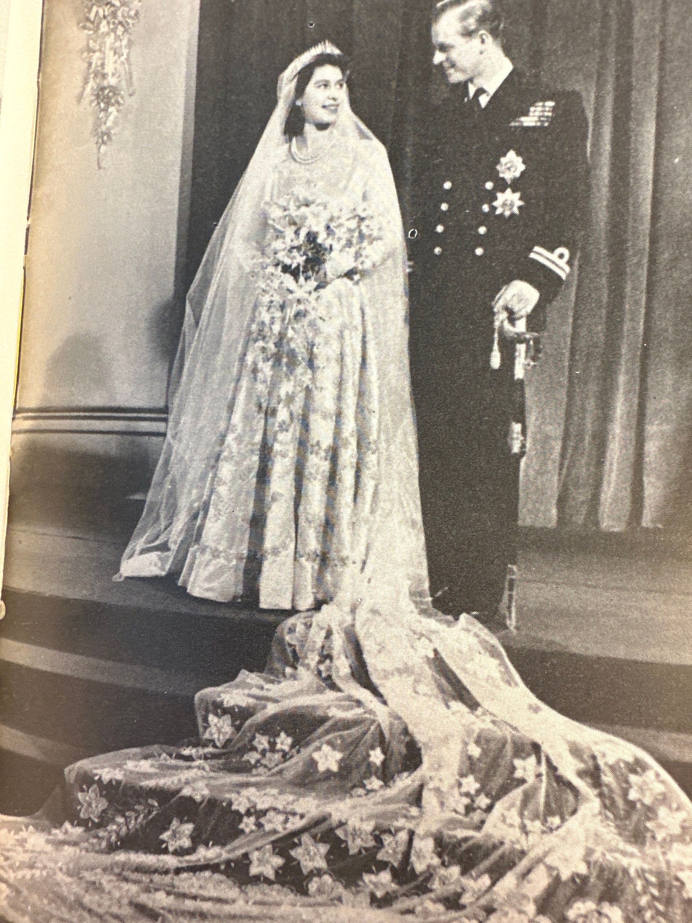 Most Gracious Majesty the Story of Queen Elizabeth II - Etsy