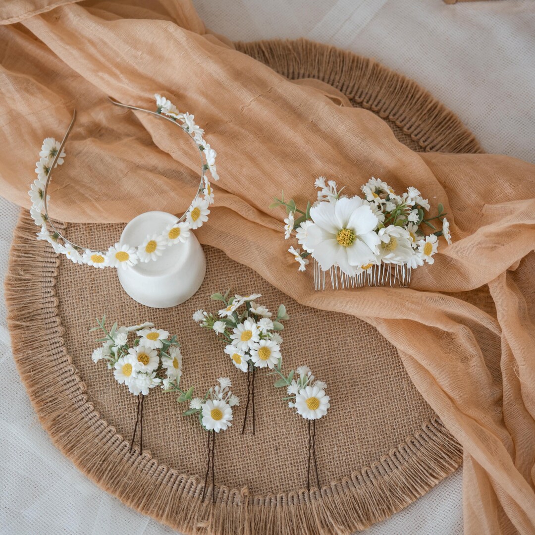 Daisy Flower Crown Set – Hair Comb & Pins - Etsy