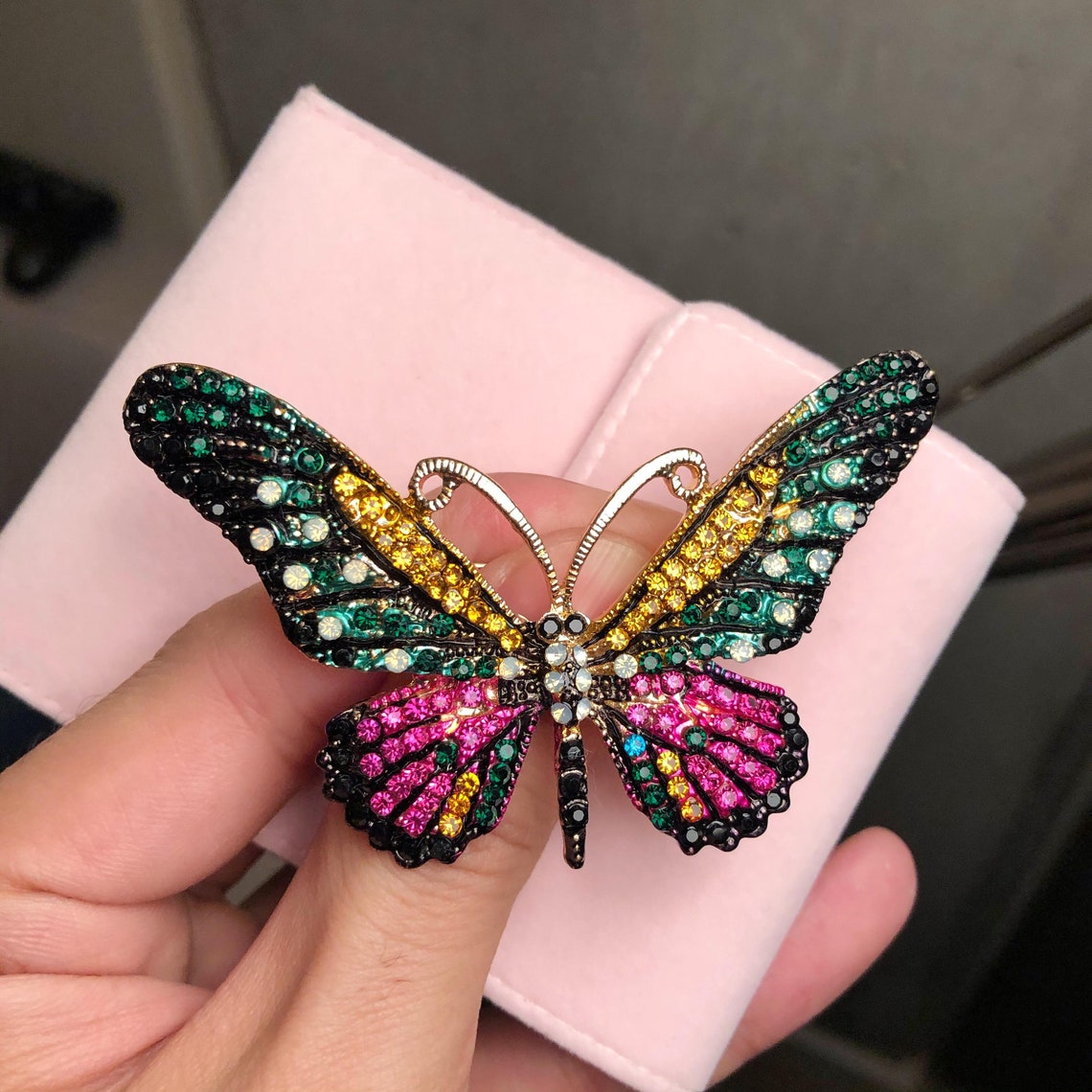 Beautiful Butterfly Brooch, 2*3 Inches, With Velvet Pocket, Gorgeous ...