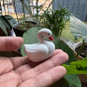 Wedding Gifts, Porcelain Swan Miniatures , Cute Swan Figurines, Size 1. ...