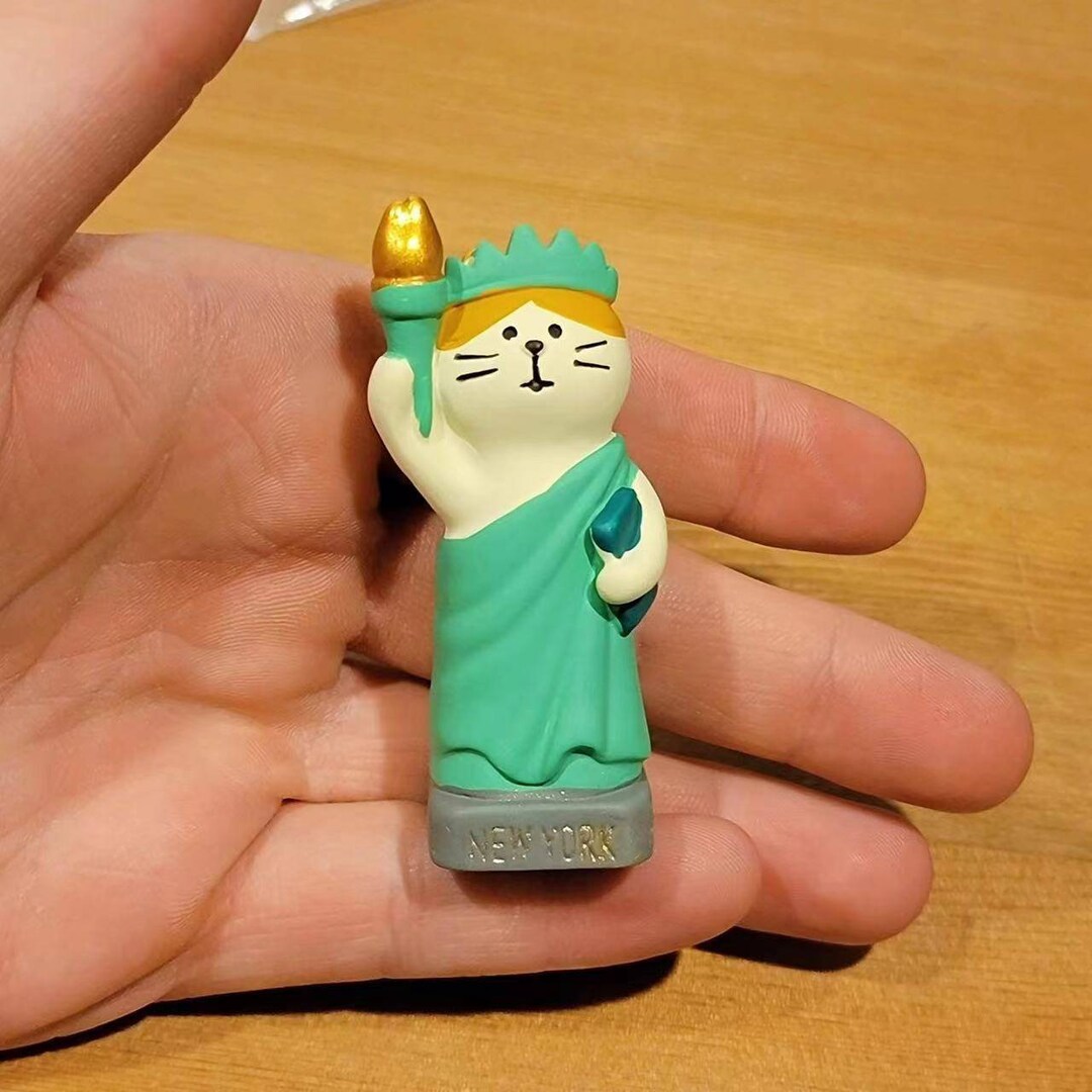 New York Cat, Statue of Liberty, Lady Liberty Cat Figurine, Cat Figure ...
