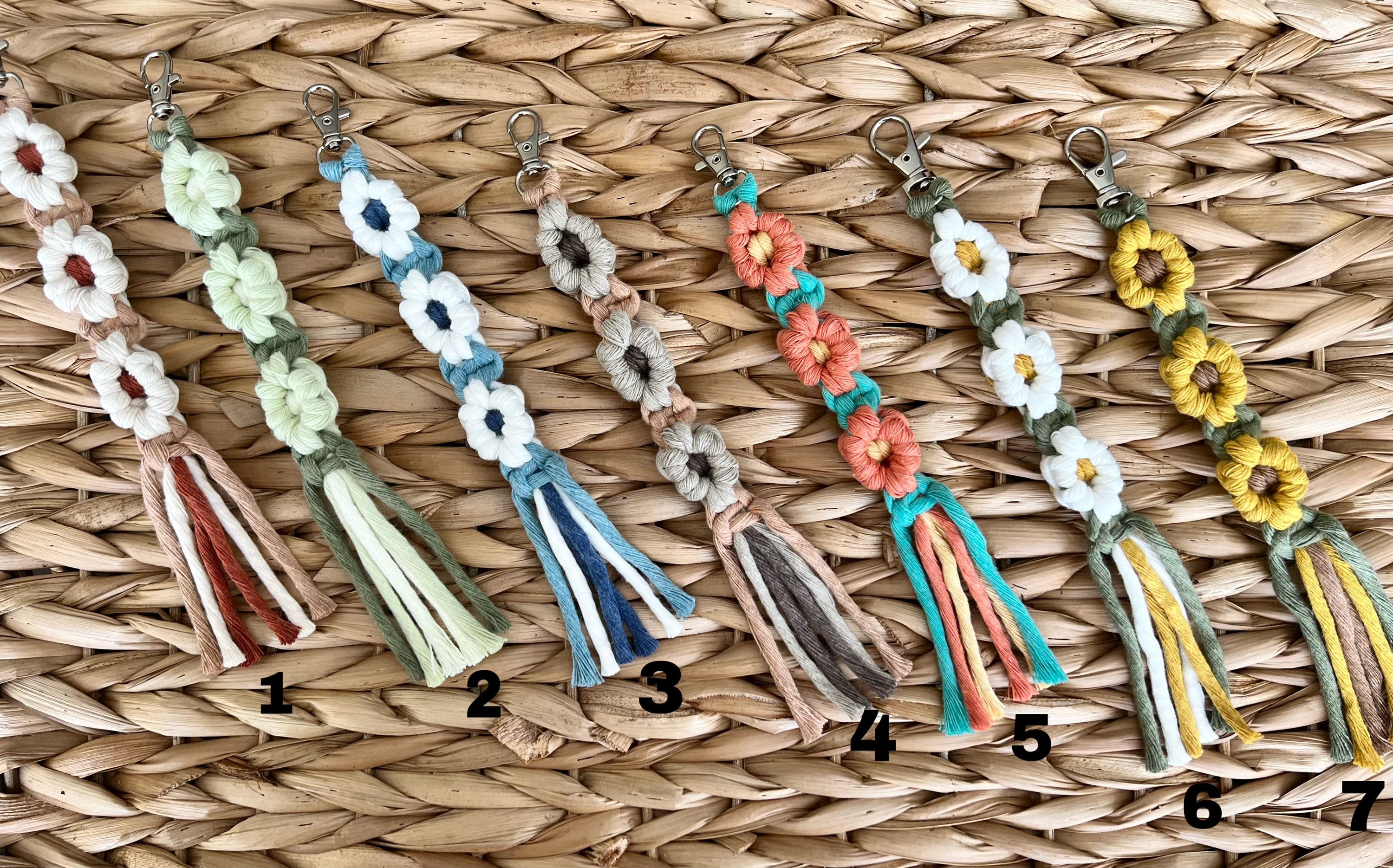 Daisy Macrame Keychains - Etsy