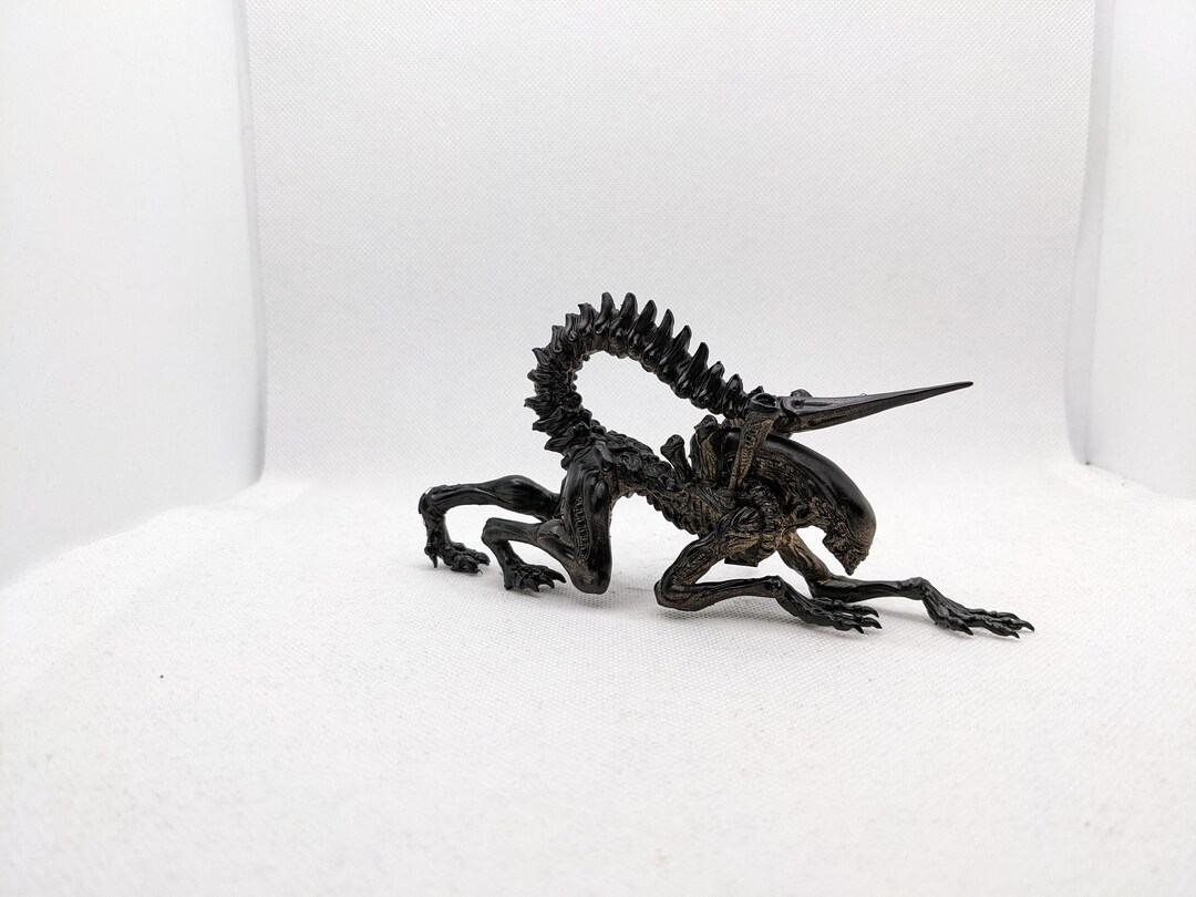 Alien Xenomorph Figure Resin Art 3d Printed Handmade - Etsy