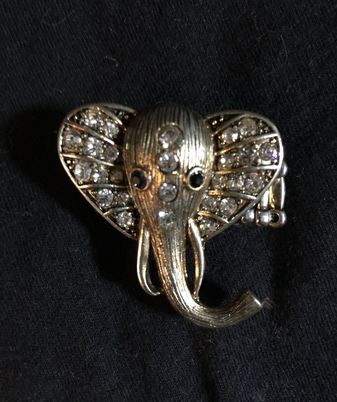 Elastic Ring With Elephant Figure - Statement Ring - Size 8 Unstretched ...