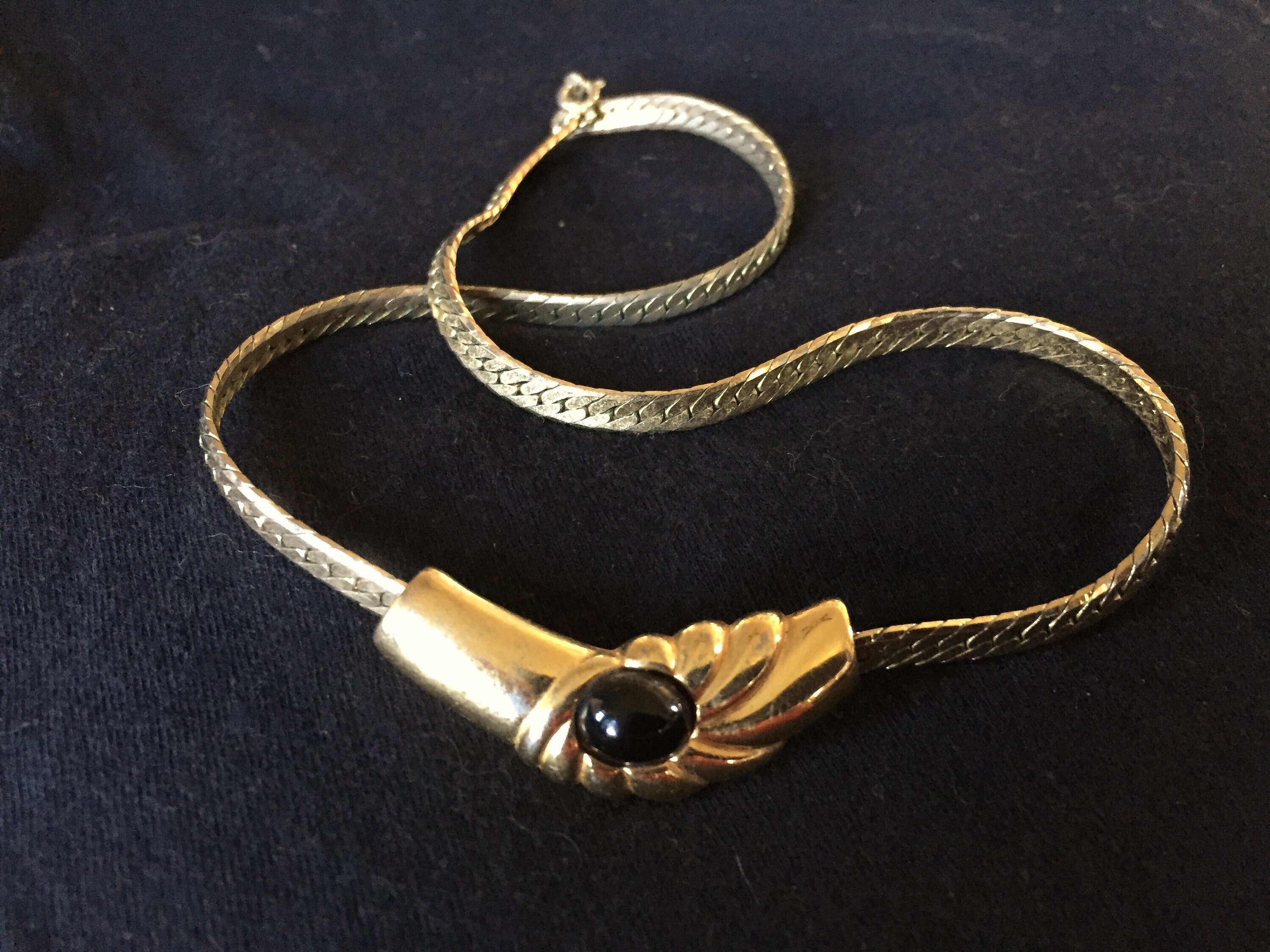Snake Style Chain Removable Pendant With Black Cabochon 16.5 Inches ...