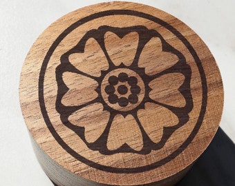 Anime Wedding Ring Box - Etsy