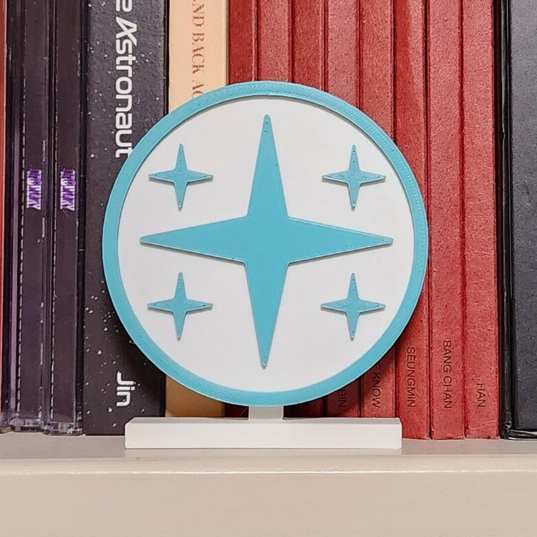 Shinee Star Standee - Etsy