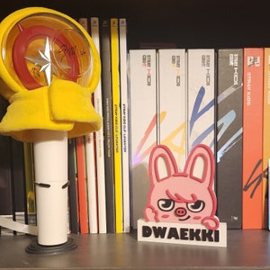 Stray Kids Dwaekki Standee - Etsy