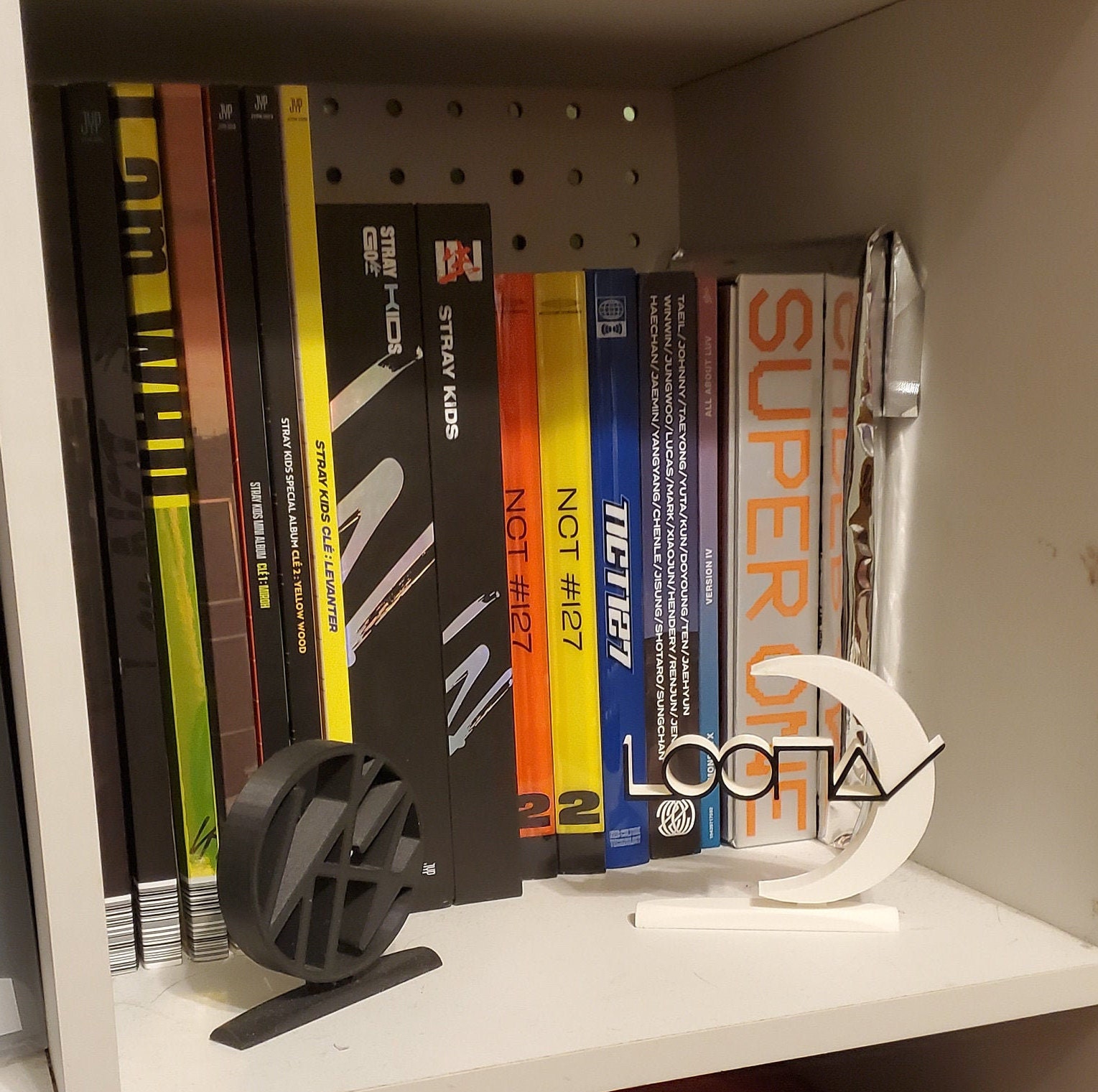 Loona Standee - Etsy