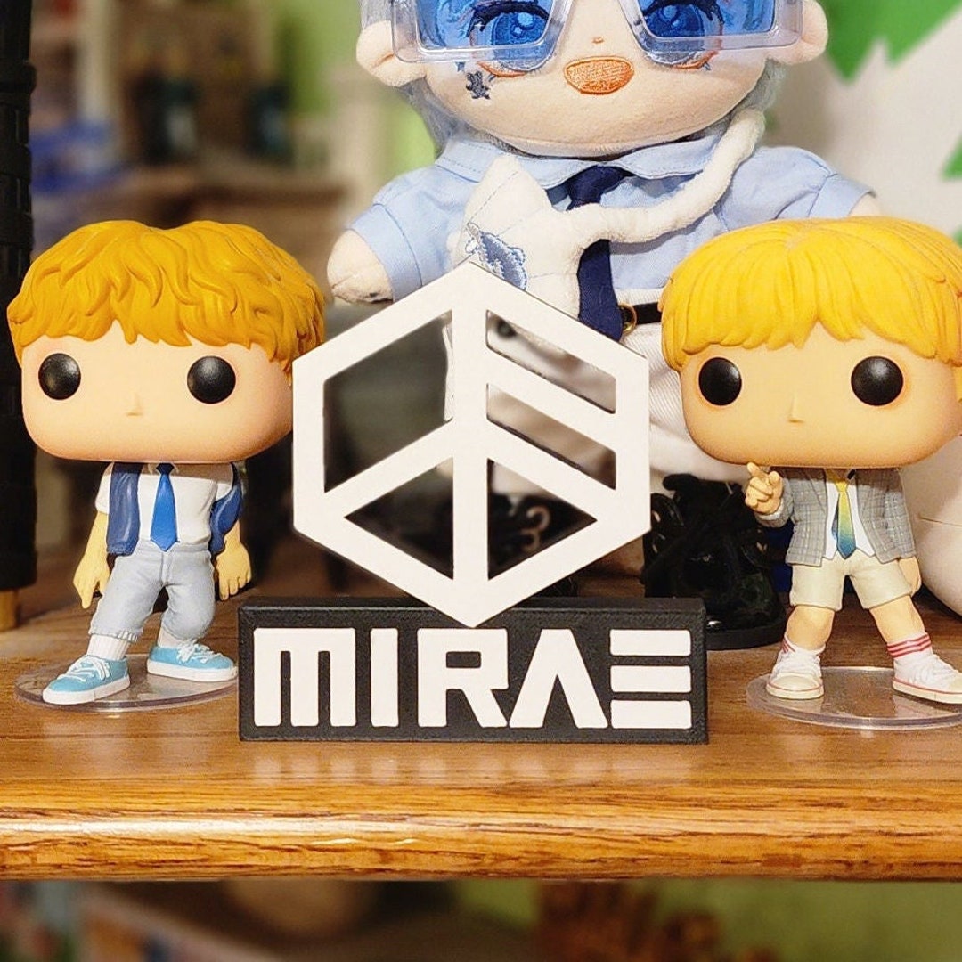 Mirae Standee - Etsy