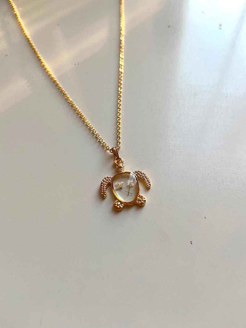Pressed Flower Turtle Necklace: Dainty Resin Pendant, Gold Plated Chain ...