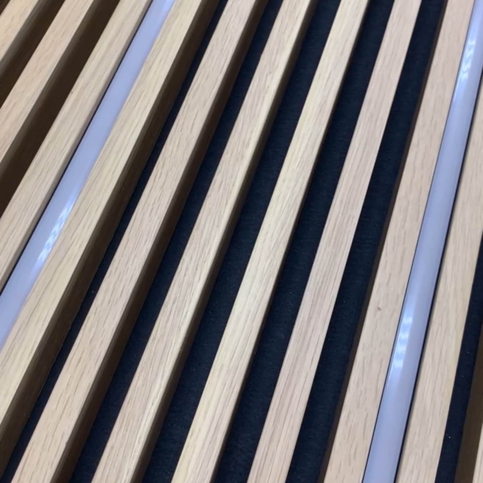 Wood Ceiling Grille - Modern Reception Area Décor | White Oak | Walnut ...