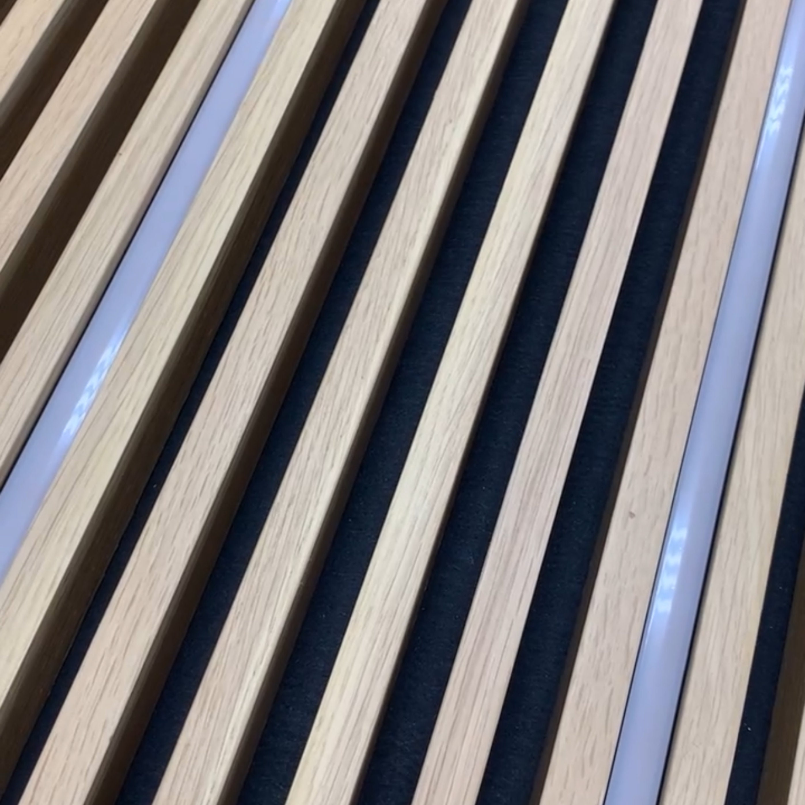 Wood Ceiling Grille - Modern Reception Area Décor | White Oak | Walnut ...