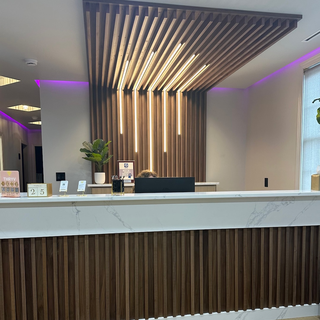 Walnut on Walnut Wood Ceiling Panels | Custom Reception Desk Area ...