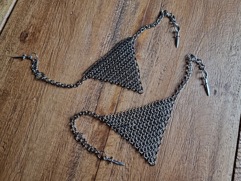 Chainmail Armour Boot & Shoe Chains the Book of Knights - Etsy