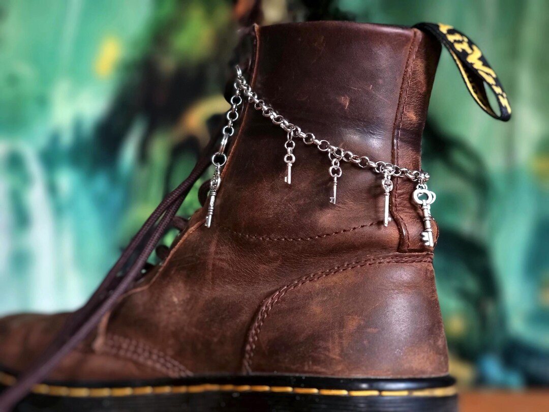 Skeleton Key Boot & Shoe Chains - the Book of Knights - Etsy
