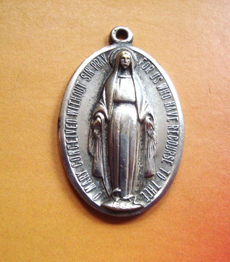 Vintage Miraculous Medal Virgin Mary English Wording - Etsy