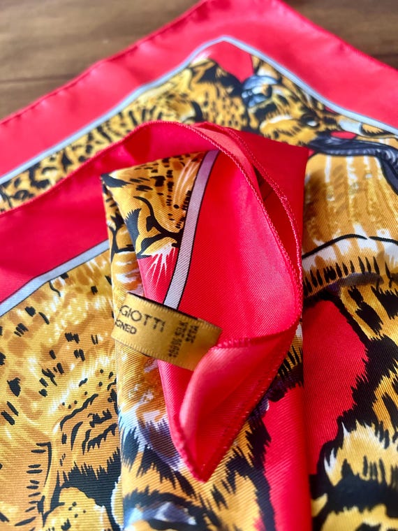 100% Silk Jungle Animals Vintage Scarf - Gianni Biagi… - Gem