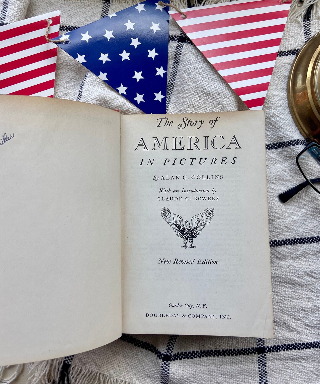 The Story of America in Pictures Historical Hardcover Book by Alan C ...