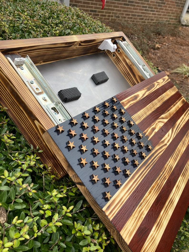 American Flag Concealed Sliding Wall Hanger, American Flag Wall Slider ...