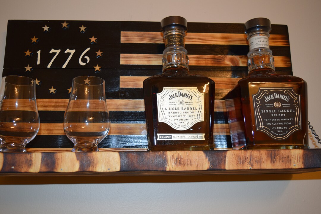 American 1776 Flag Whiskey Rack Black and Wood Burnt, 1776 Whiskey ...