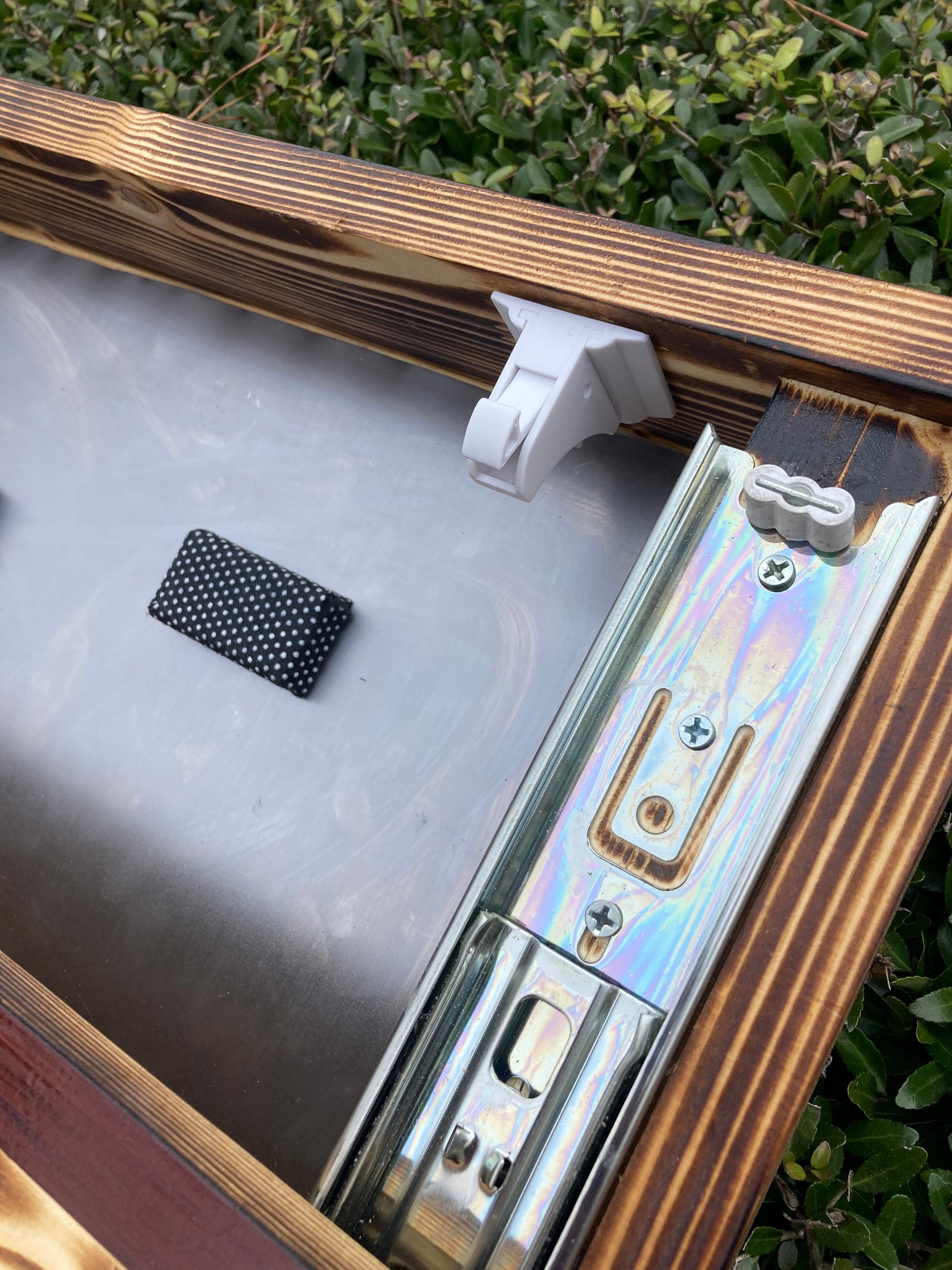 American Flag Concealed Sliding Wall Hanger, American Flag Wall Slider ...