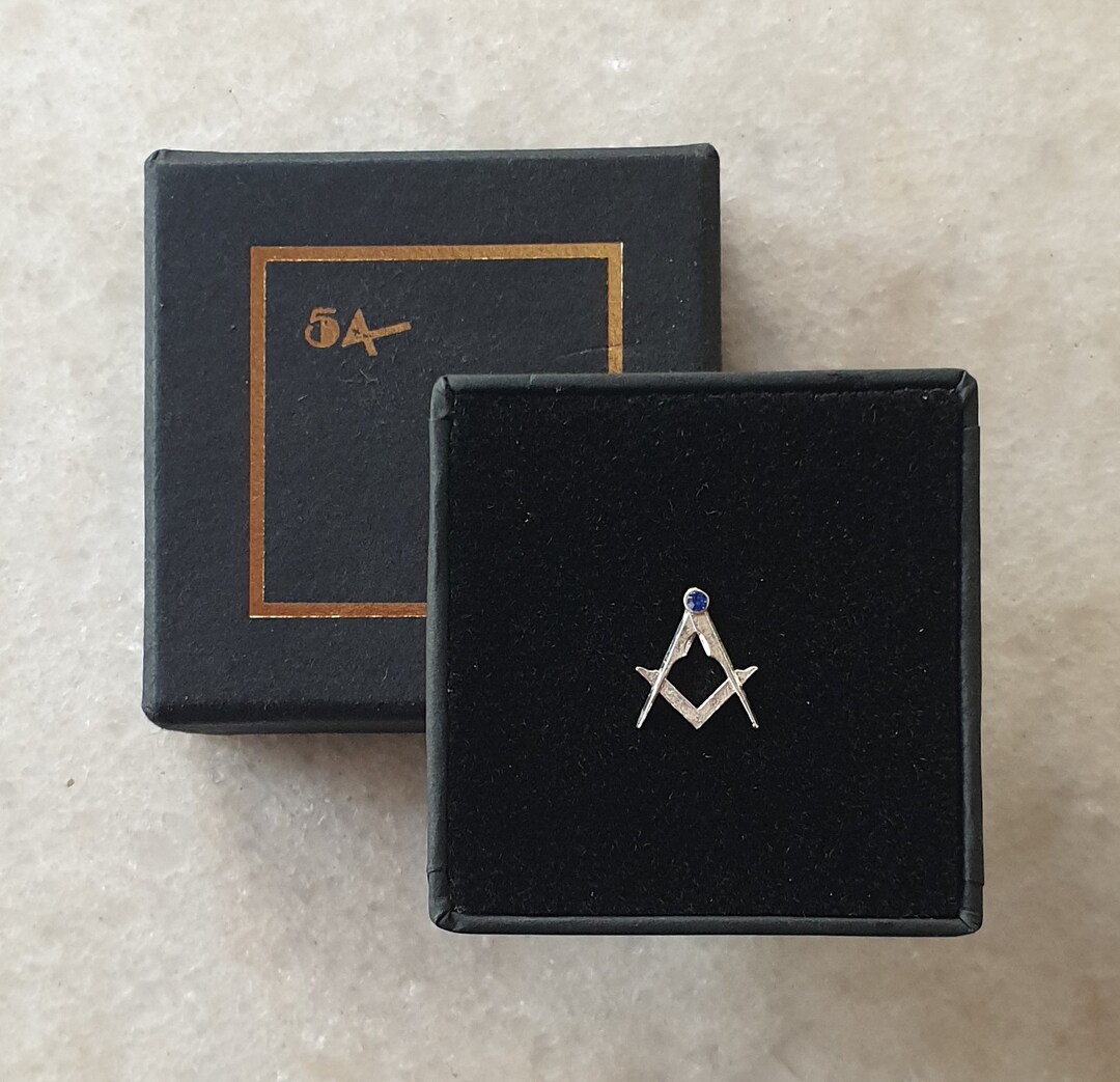 Masonic Lapel Pin – Compass and a Square - Etsy