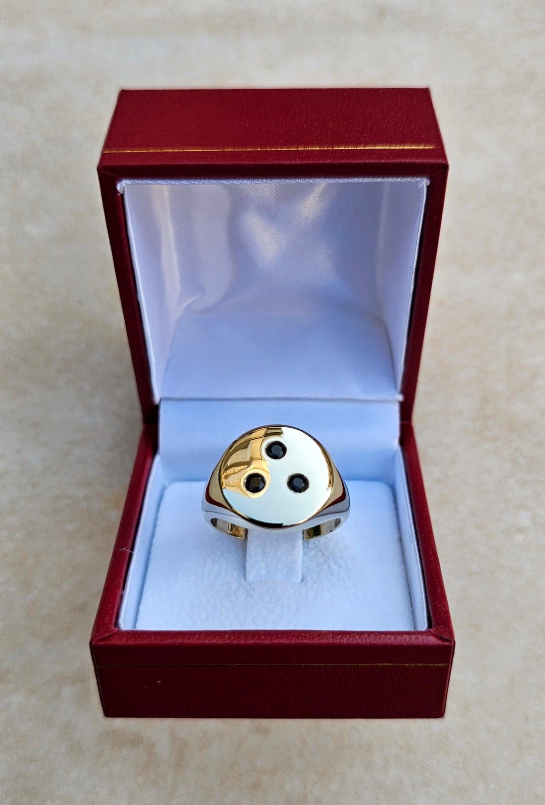 3 Dots Masonic Ring - 10K Gold With Black Synthetic Diamonds - Etsy