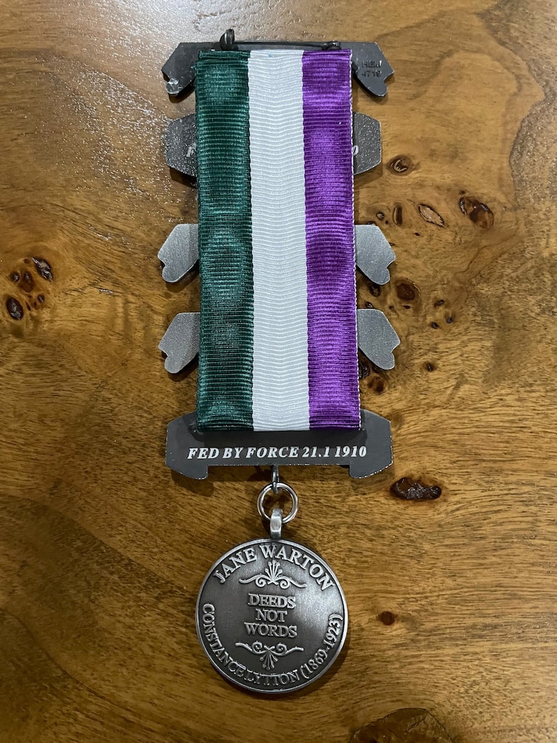 Rare Reproduction Suffragette *hunger Strike Medal* + Velvet Pouch ...