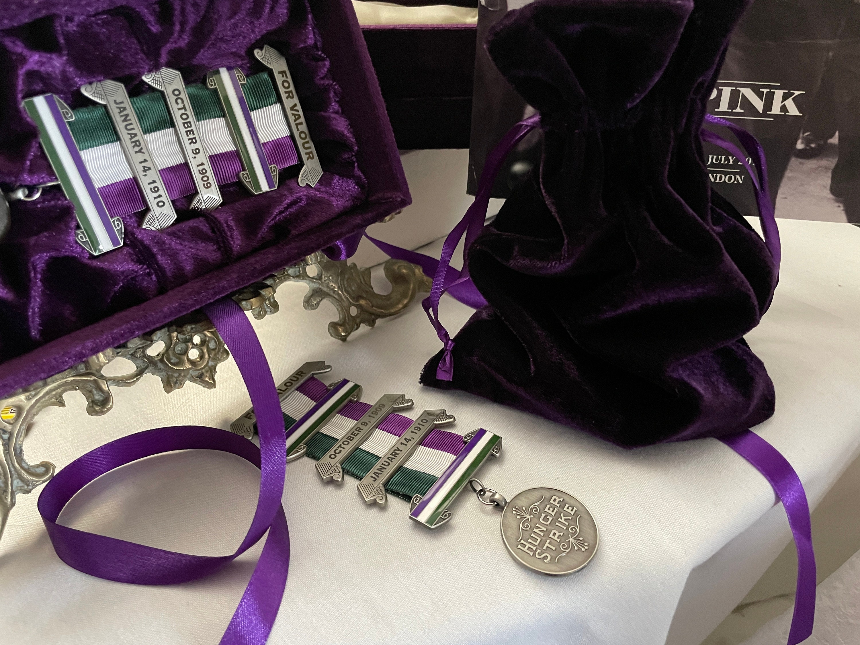 Rare Reproduction Suffragette *hunger Strike Medal* + Velvet Pouch ...