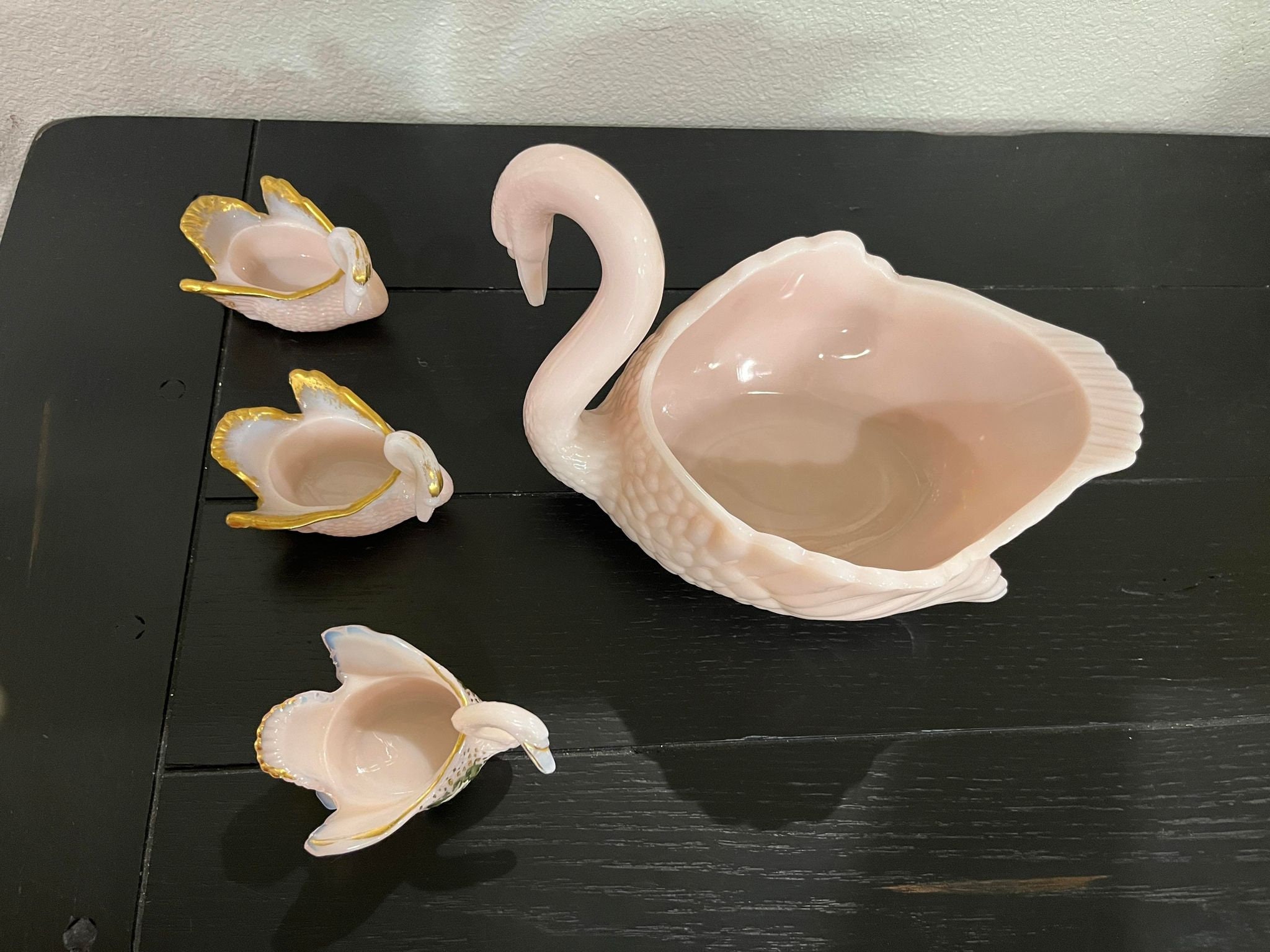 Cambridge Tuscan Pink Milk Glass Swans Set of 4- RARE - Etsy